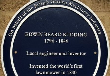 Made up in Britain: Lawn Mower : Edwin Beard Budding 1830